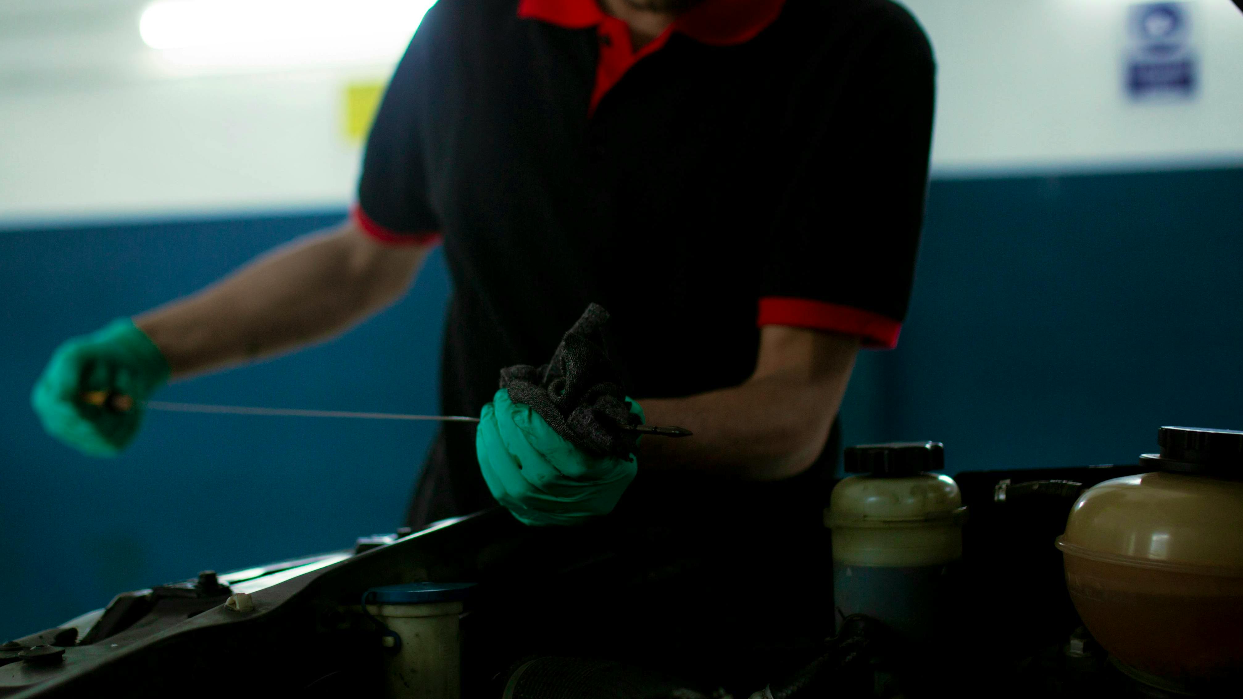 Mississippi Lube Technician Makes Mobile Oil Change Concept a Reality ...