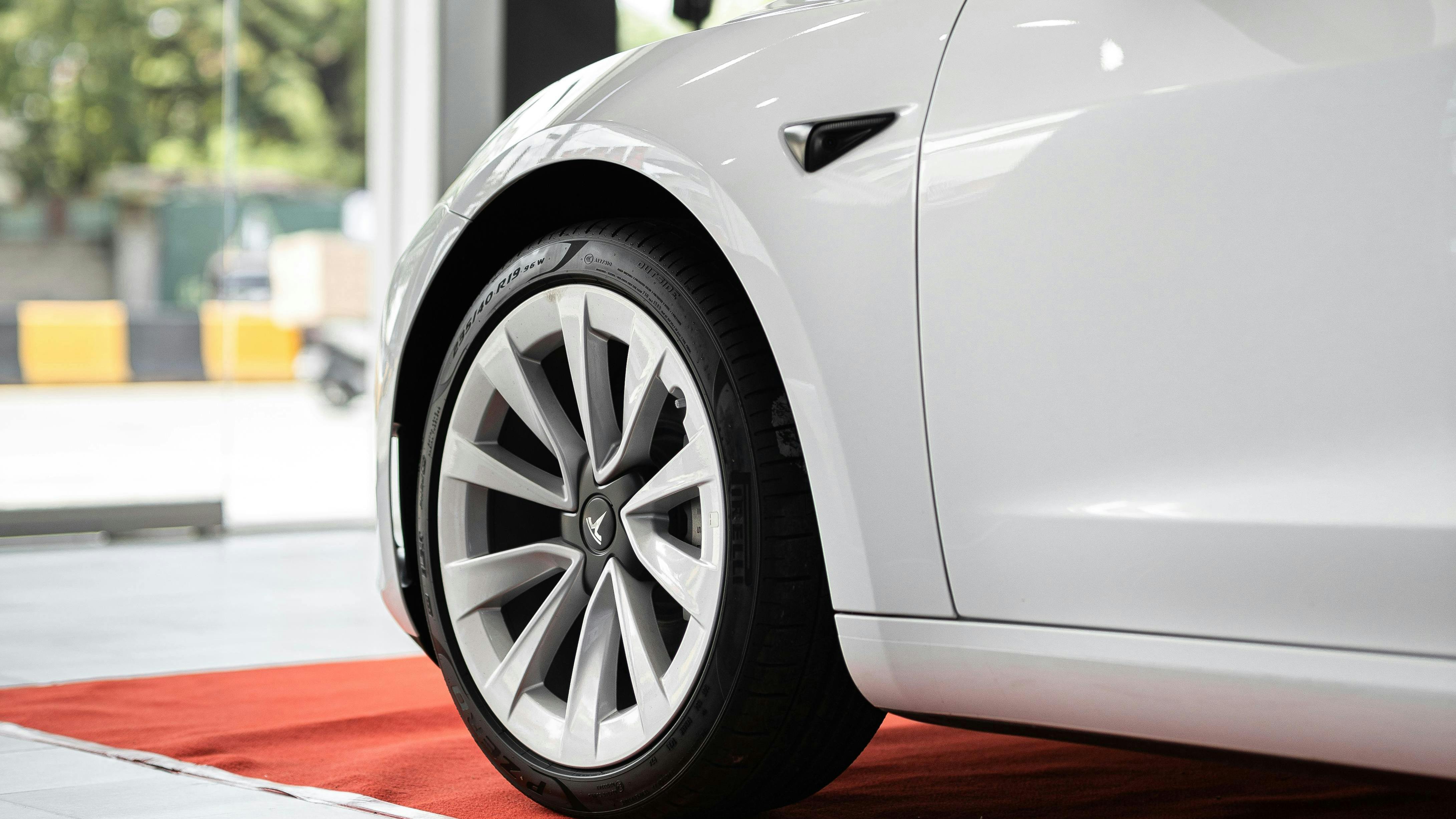 More Consumers Trading in Teslas for Legacy Automaker EVs, Suggests ...